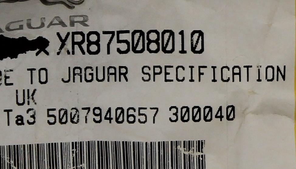 Jaguar Cowl Grille Clip Part Number - XR87508010 – Kiwi Sports, LLC
